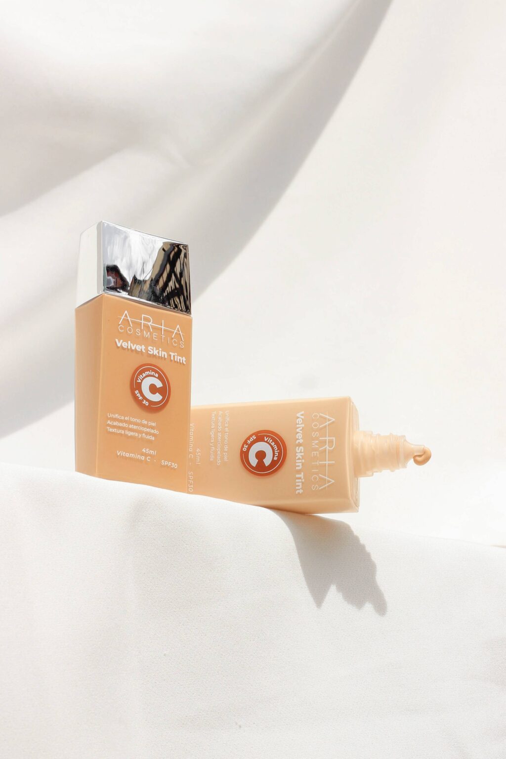 Base Con Protección Solar, Vitamina C Y Niacinamida – Aria Cosmetics