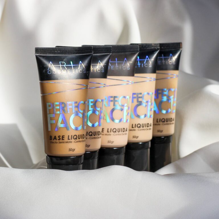 Base Líquida Perfect Face Semimate – Aria Cosmetics