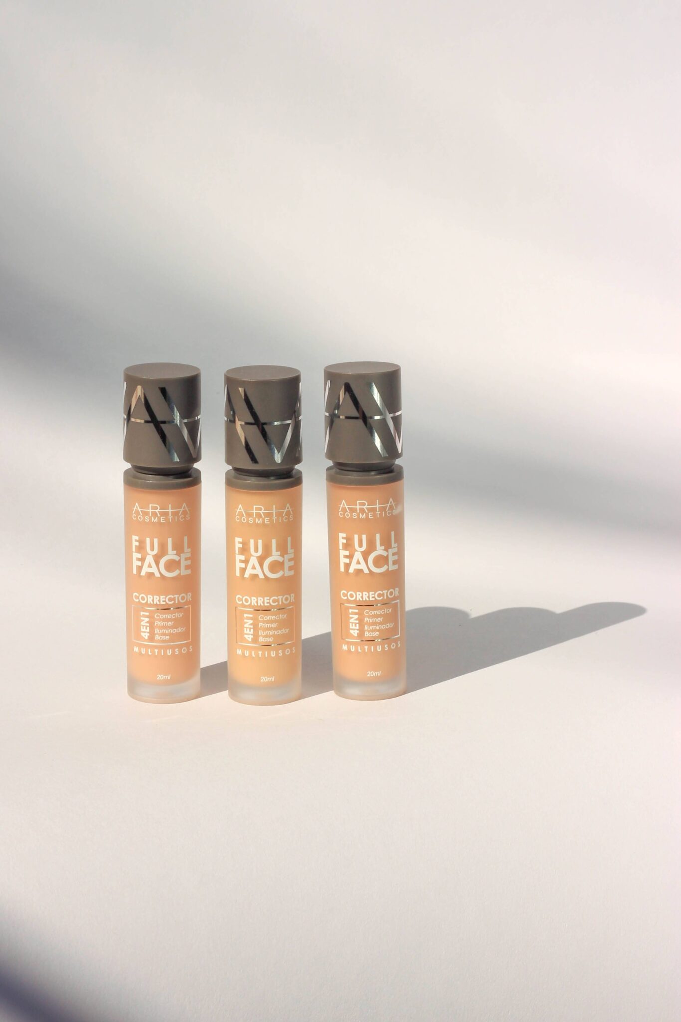 Corrector Full Face, Primer 4 En 1 – Aria Cosmetics