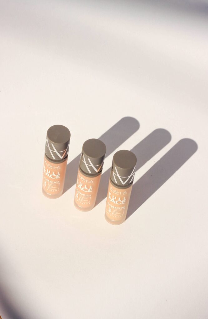 Corrector Full Face, Primer 4 En 1 – Aria Cosmetics